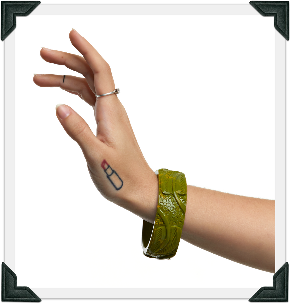 The Luau Lounge Collection - The Aloha Jen Cuff – Lucky Lou Shoes